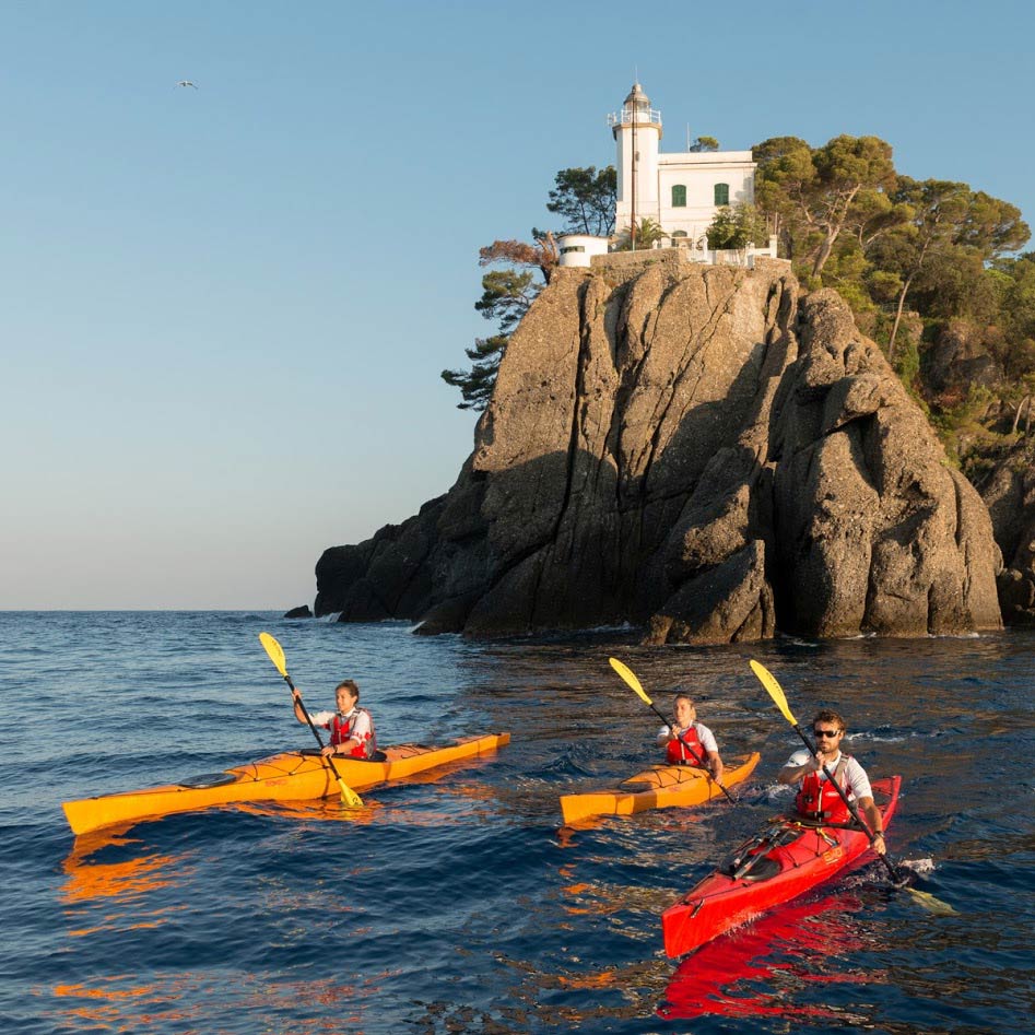 Kayak Tour in the Portofino Marine Area - Portofino Coast